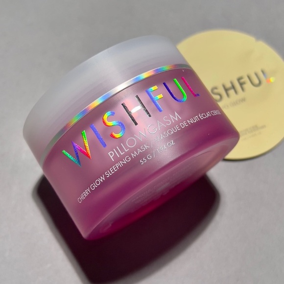 HUDA BEAUTY | Skincare | Huda Beauty Wishful Pillowgasm Cherry Glow ...